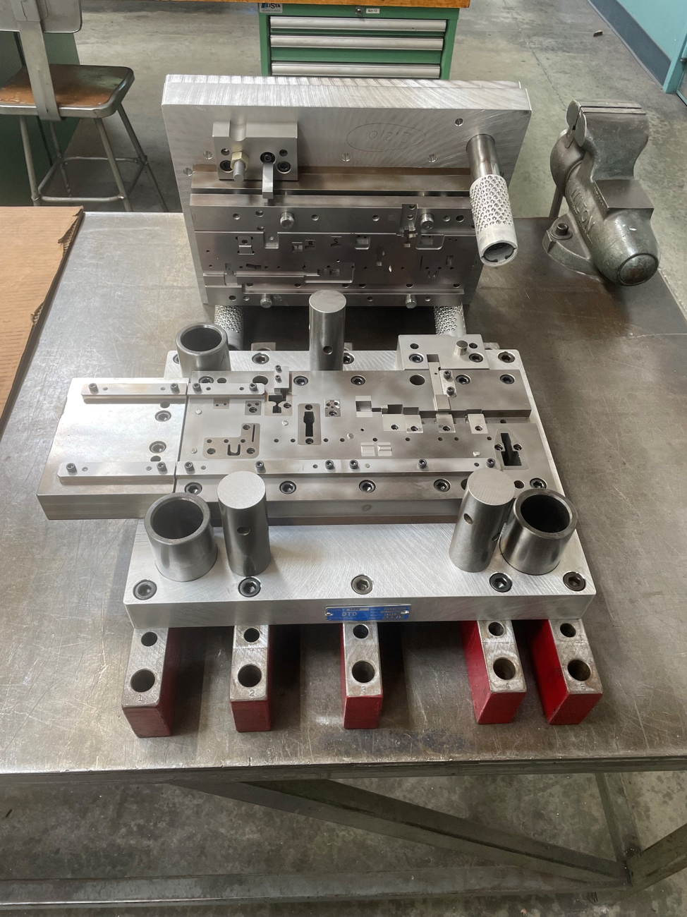 Progressive Dies - Diversified Tool & Die | Vista, CA